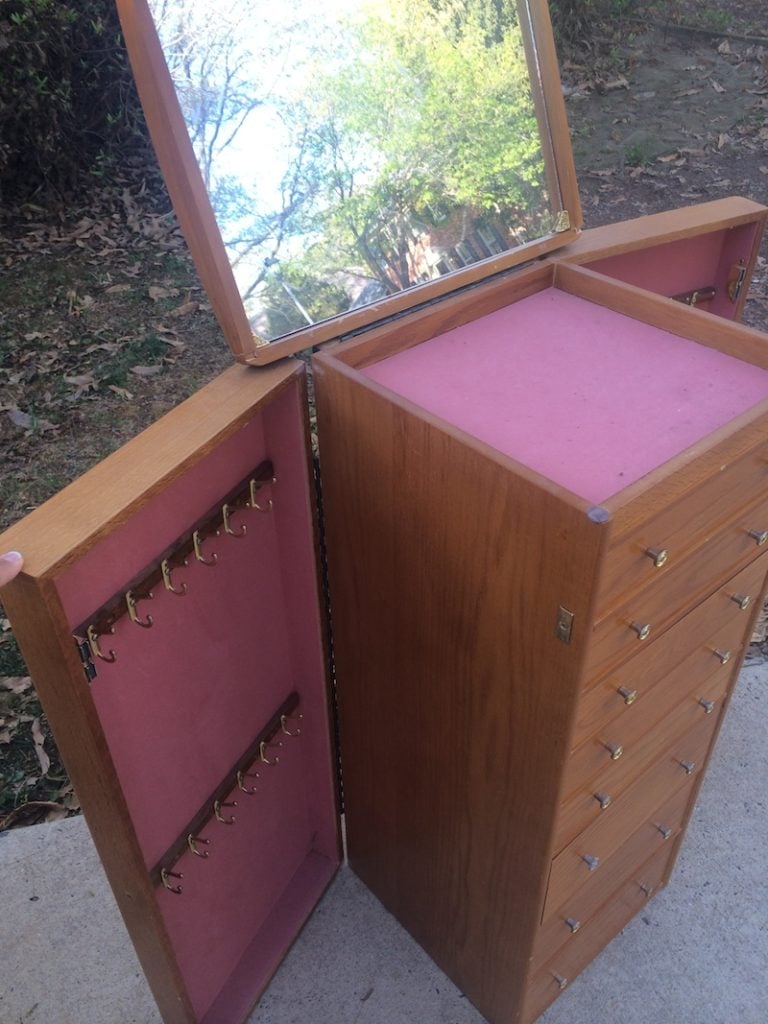 Get Organized: Repurpose an Old Jewelry Box into a DIY Craft Organizer ...