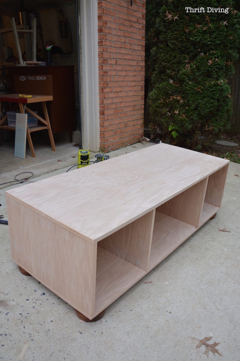 How to Build a Bench With Storage