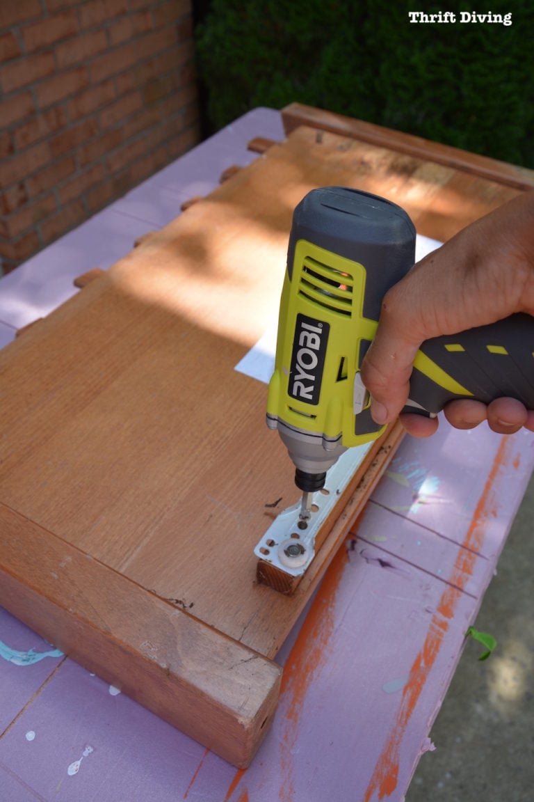 I Upcycled My Son's Old Crib Into a Coffee Table For My Patio