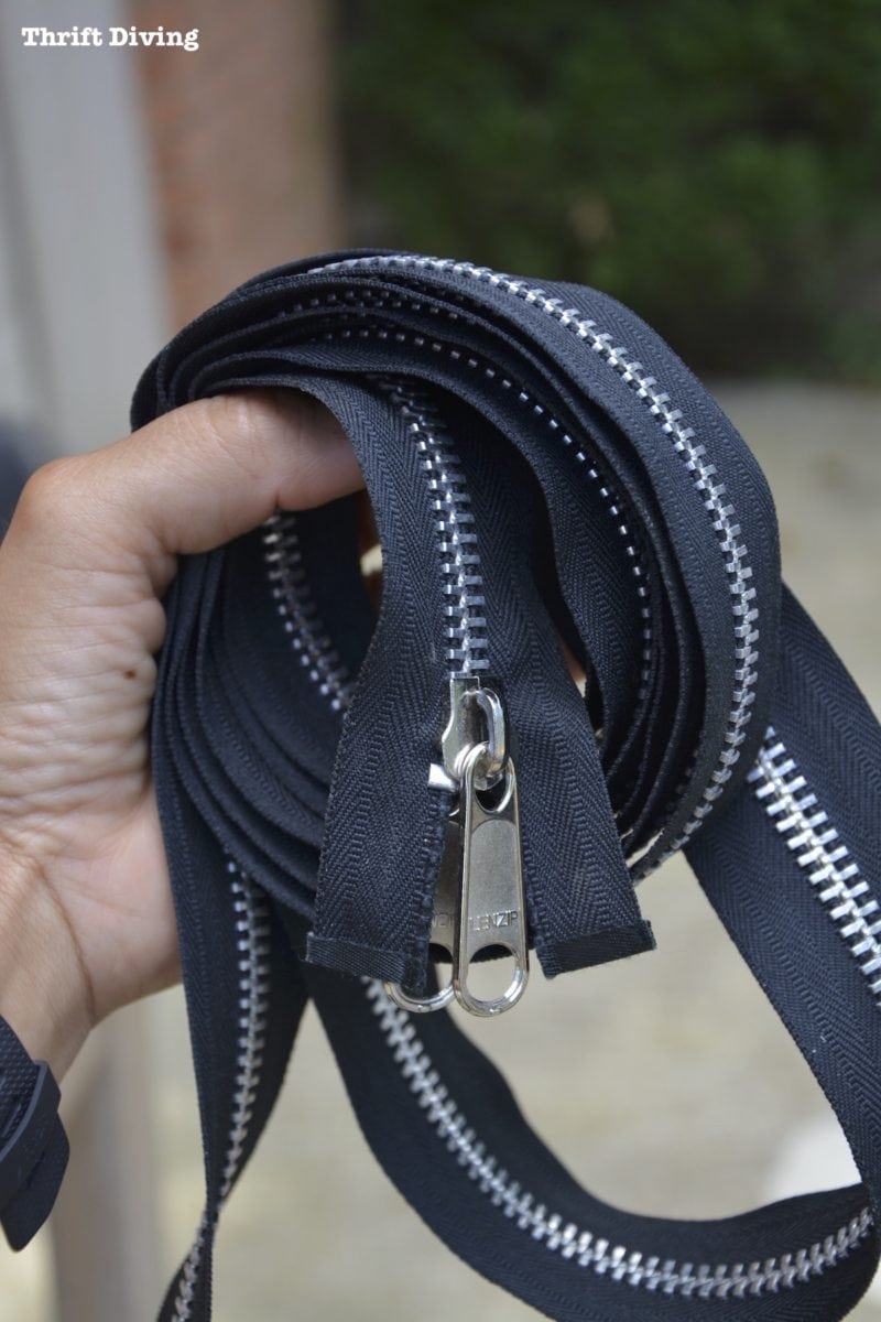 How to Make Your Own Garage Door Screen With a Zipper