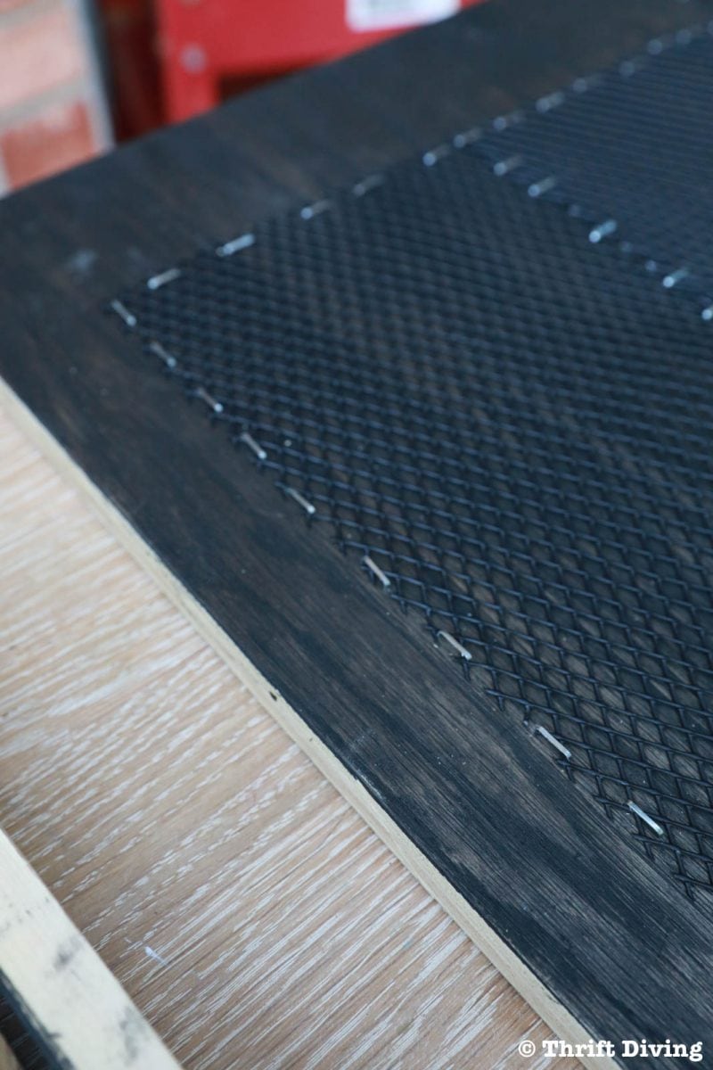 How to Build DIY Bat House For Your Backyard to Get Rid of Mosquitoes