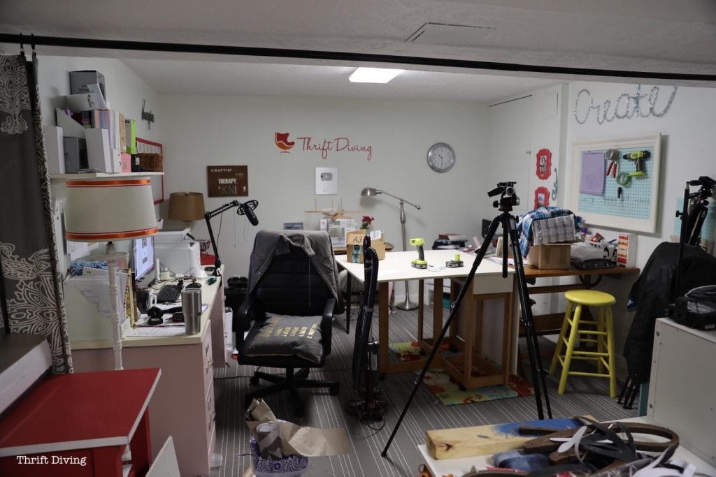 Sign Up for the Junk-Free January Room Makeover Challenge! - Thrift ...