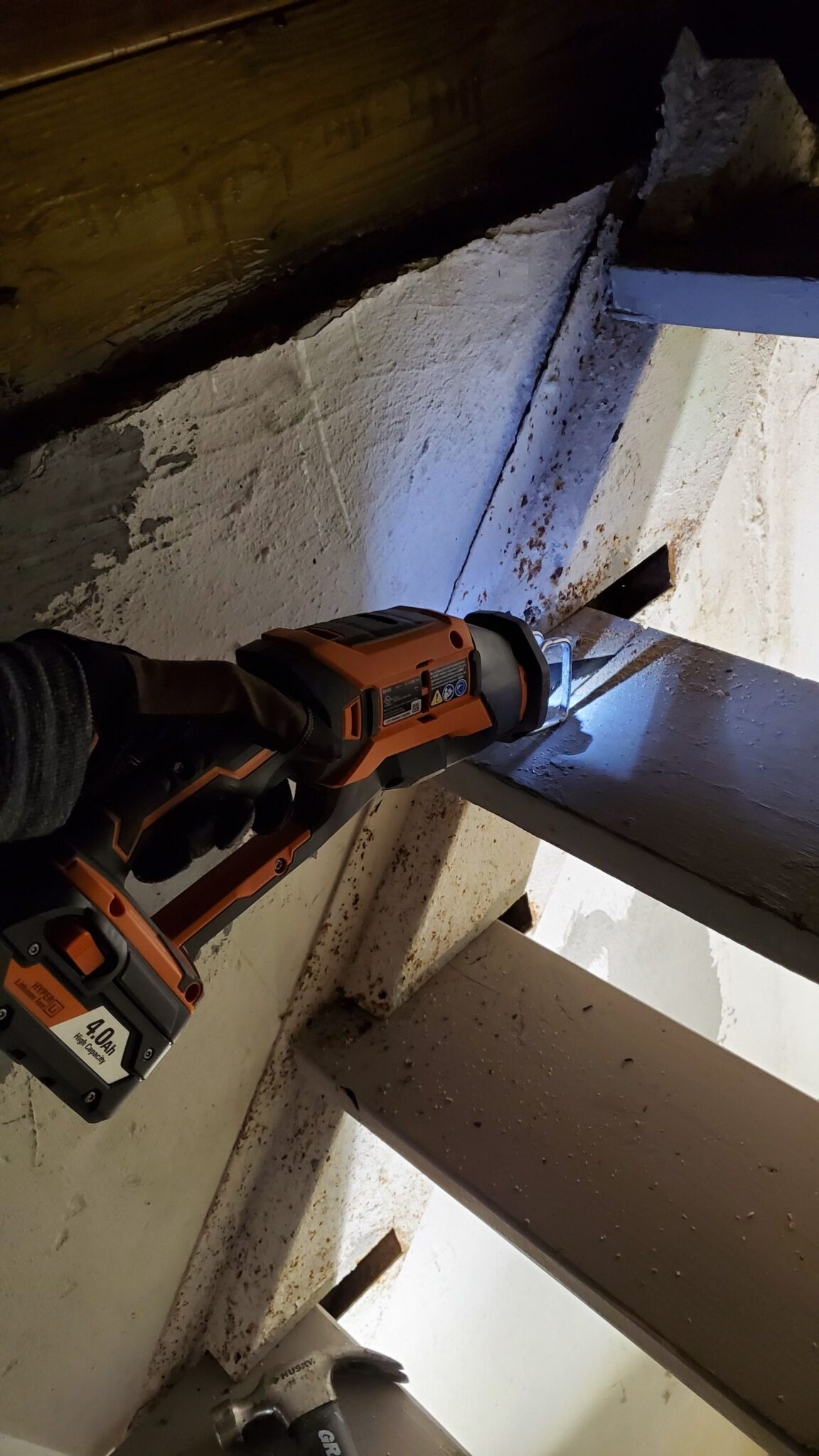 5 Reasons You Need a Reciprocating Saw in Your DIY Toolbox
